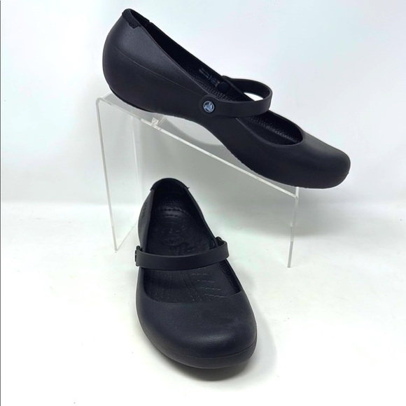 CROCS | Shoes | Crocs Comfort Maryjane Black Flats With Strap Rounded ...